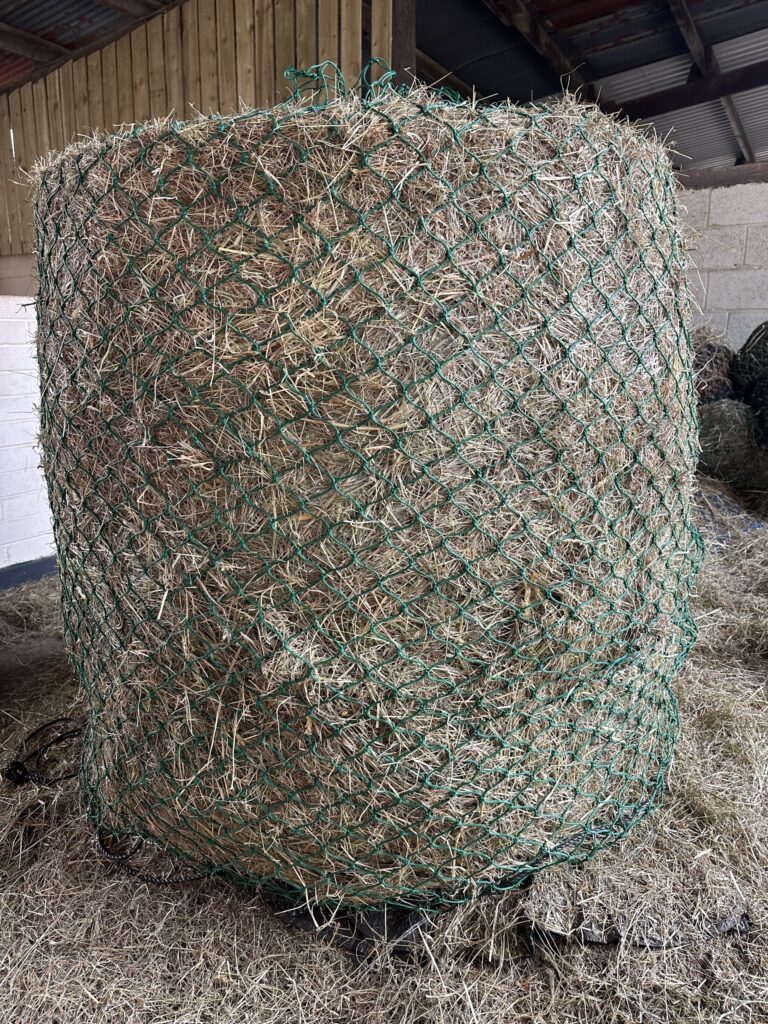 Whole bale net - Braided trawl netting - Simply Steam